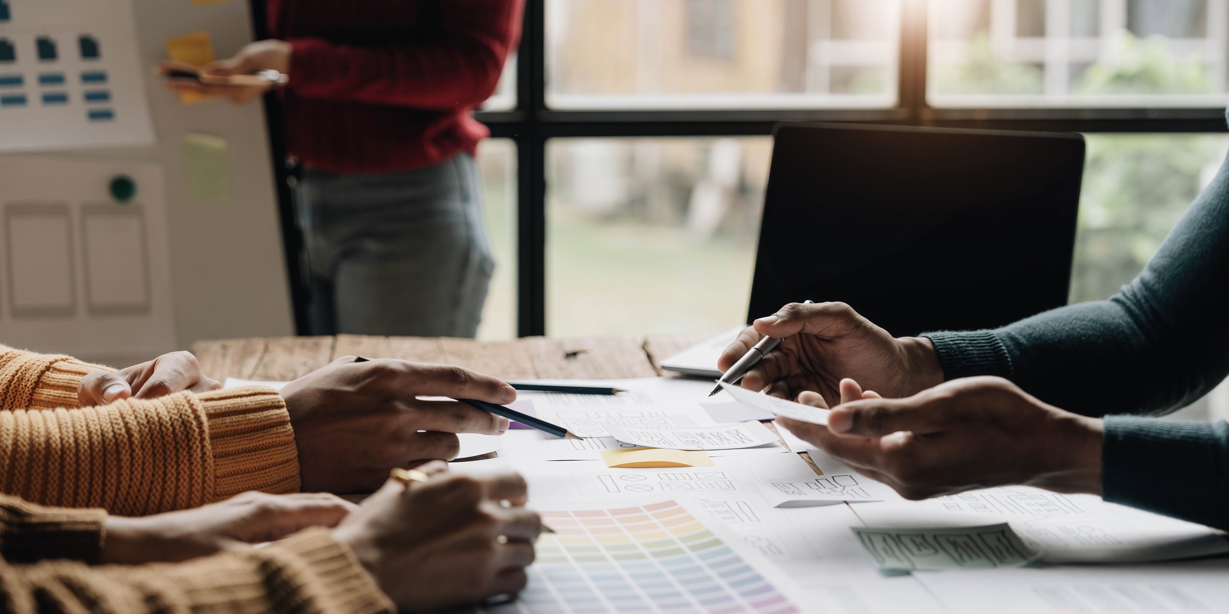 Agile UX Design Process: Integrating User Experience into Agile Development